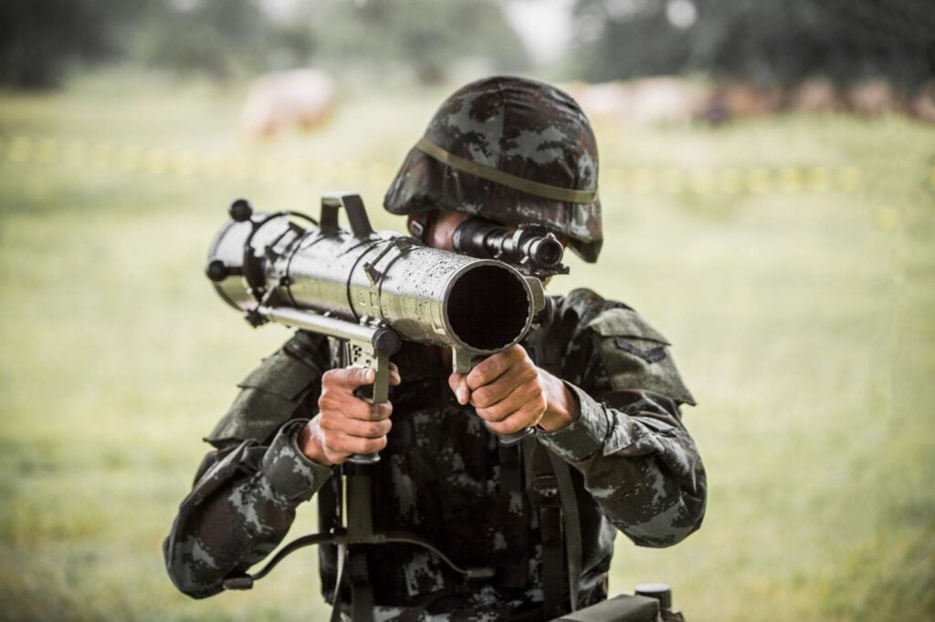 Le bazooka sort du placard